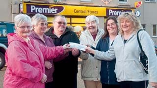 A Christmas tenner for village over-65s | theforestreview.co.uk