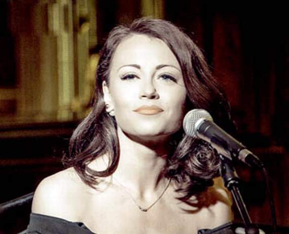 Singers hit high notes | theforestreview.co.uk