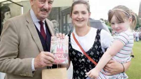 Boycie in the park | theforestreview.co.uk