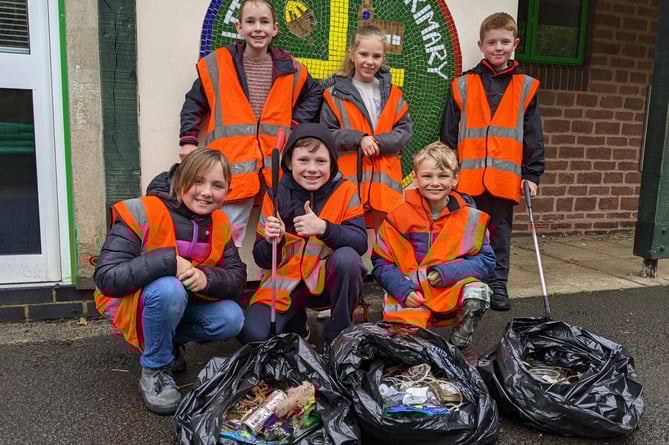 Littledean C of E pupils lead on litter to help the environment ...