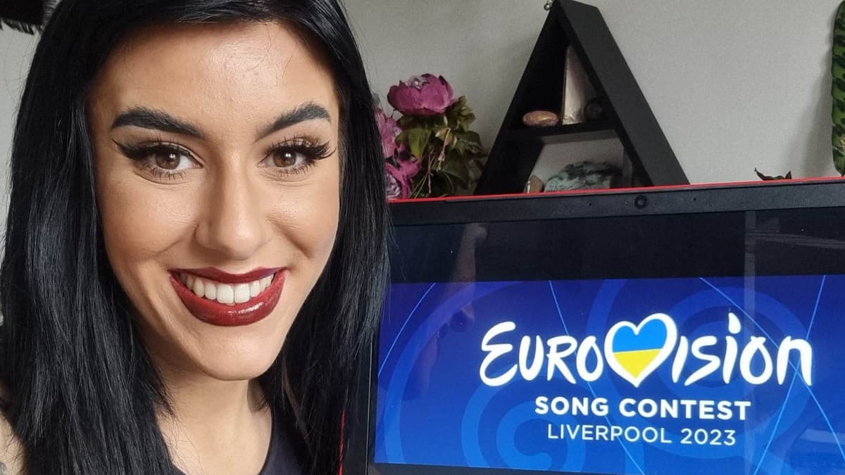 DOUZE POINTS FROM JESSICA | theforestreview.co.uk