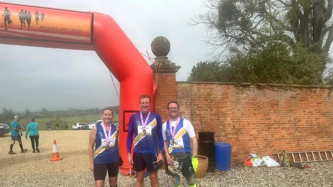 Runners Hop to it in Easter race | theforestreview.co.uk