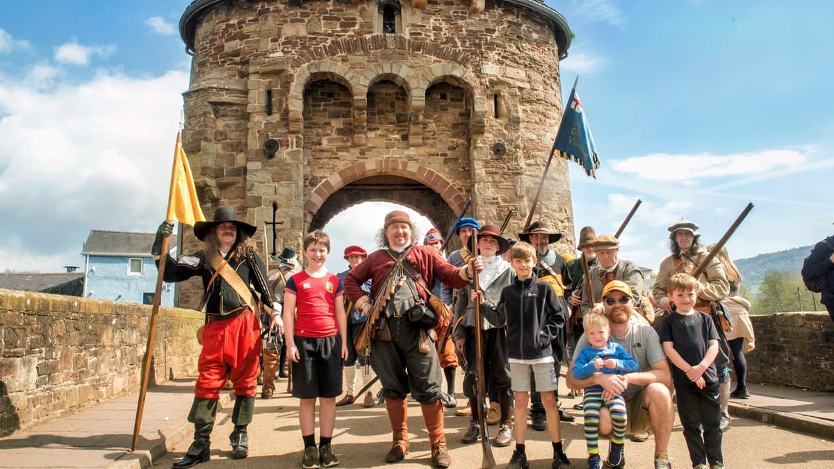 Roundheads and Cavaliers charge in | theforestreview.co.uk