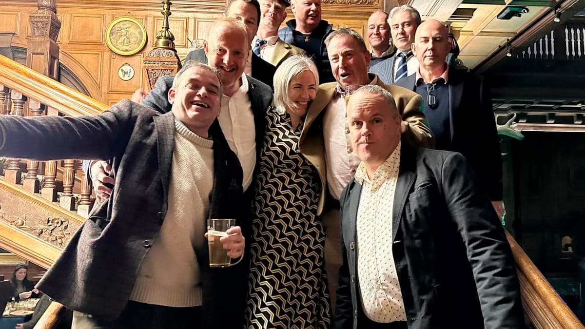 Aston Ingham players pay tribute to club legend Gareth ...