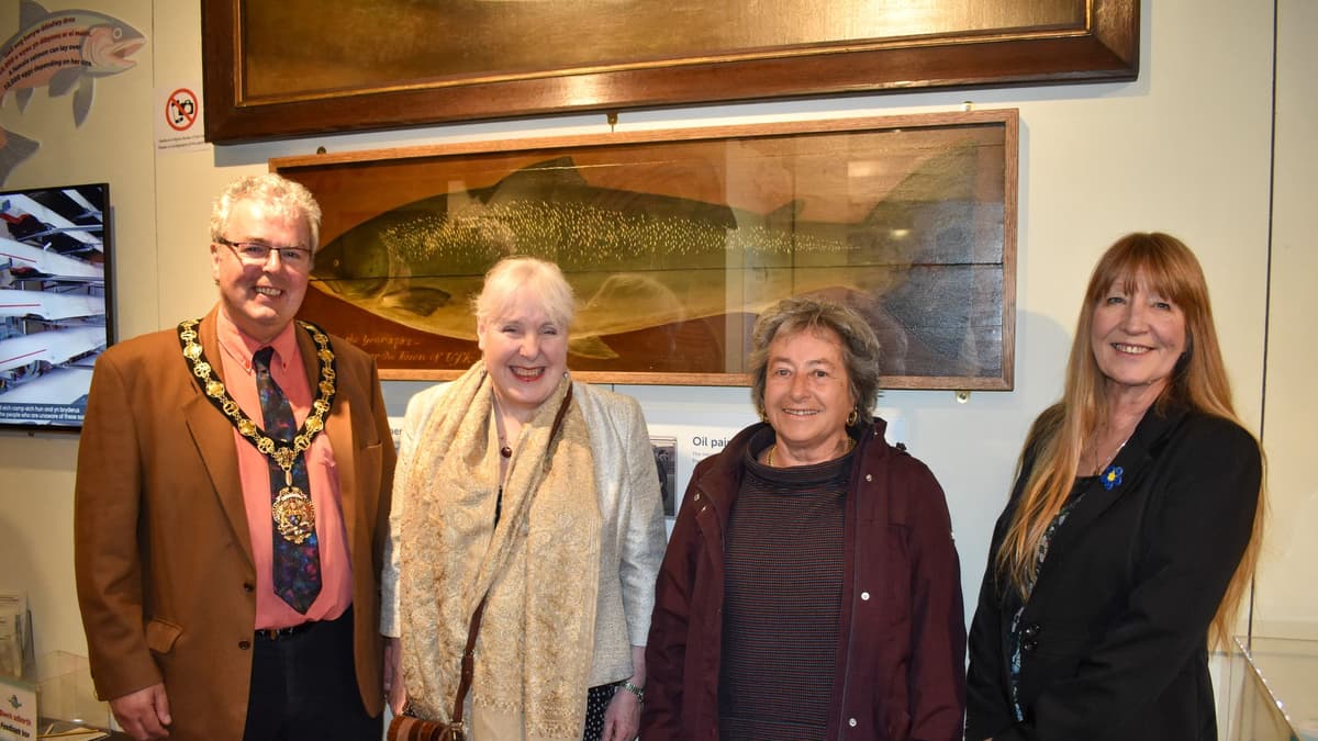 Museum’s exhibition makes waves over giant Usk salmon catch ...
