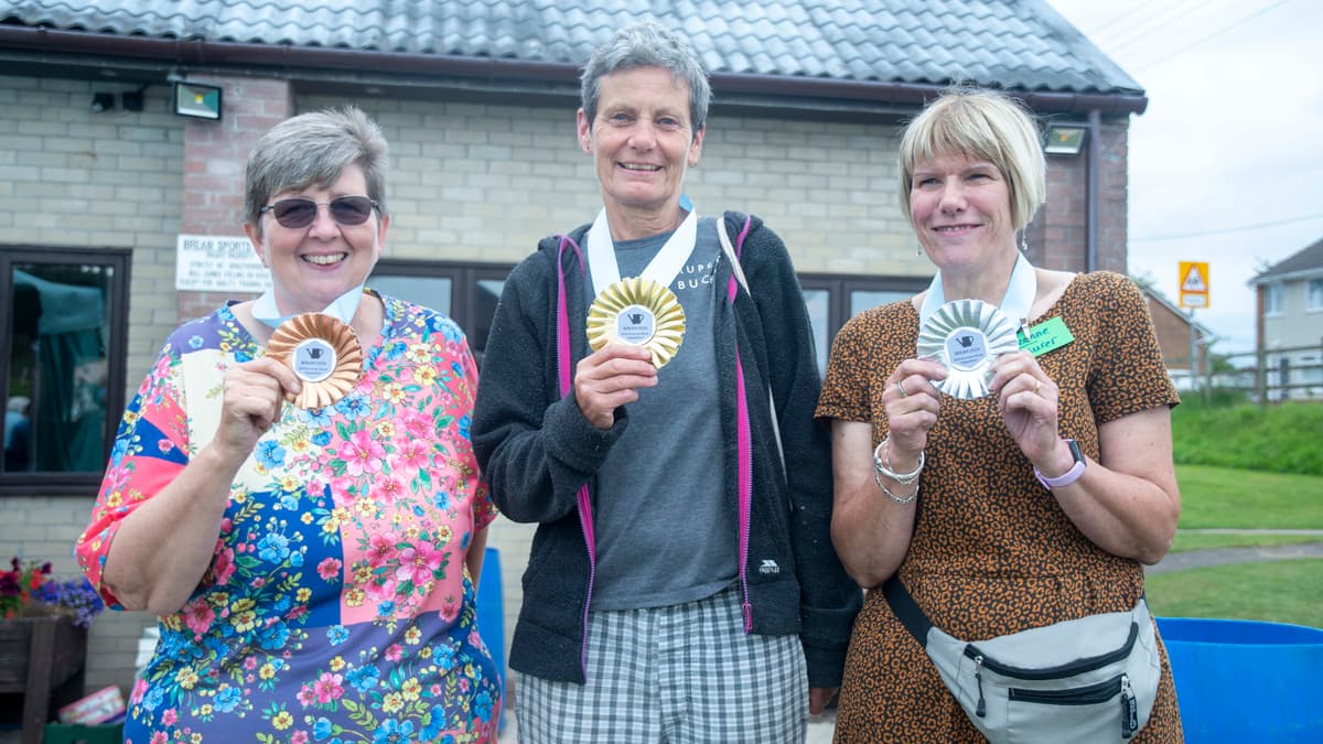 Super seven and more at Bream Show | theforestreview.co.uk