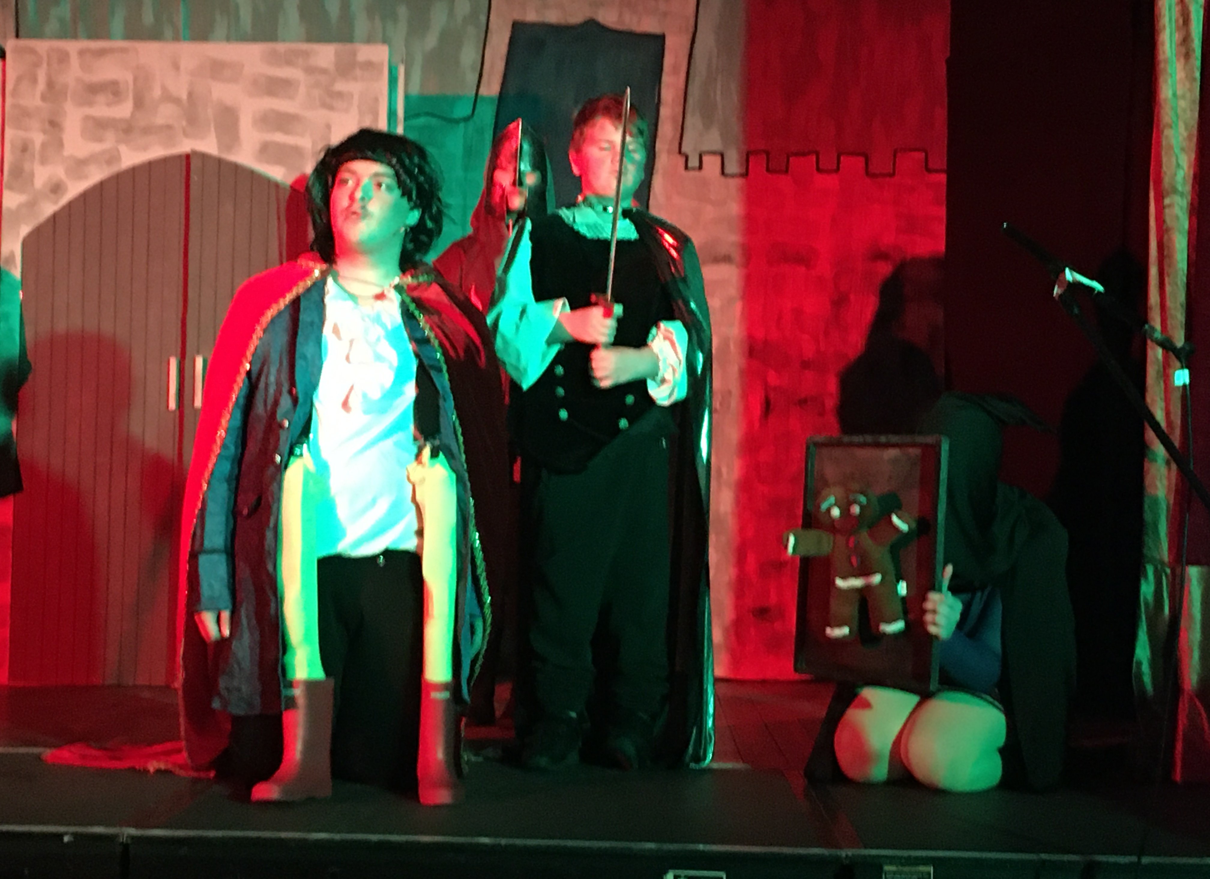 Take a HappyGoLucky trip to Duloc with Shrek and friends ...