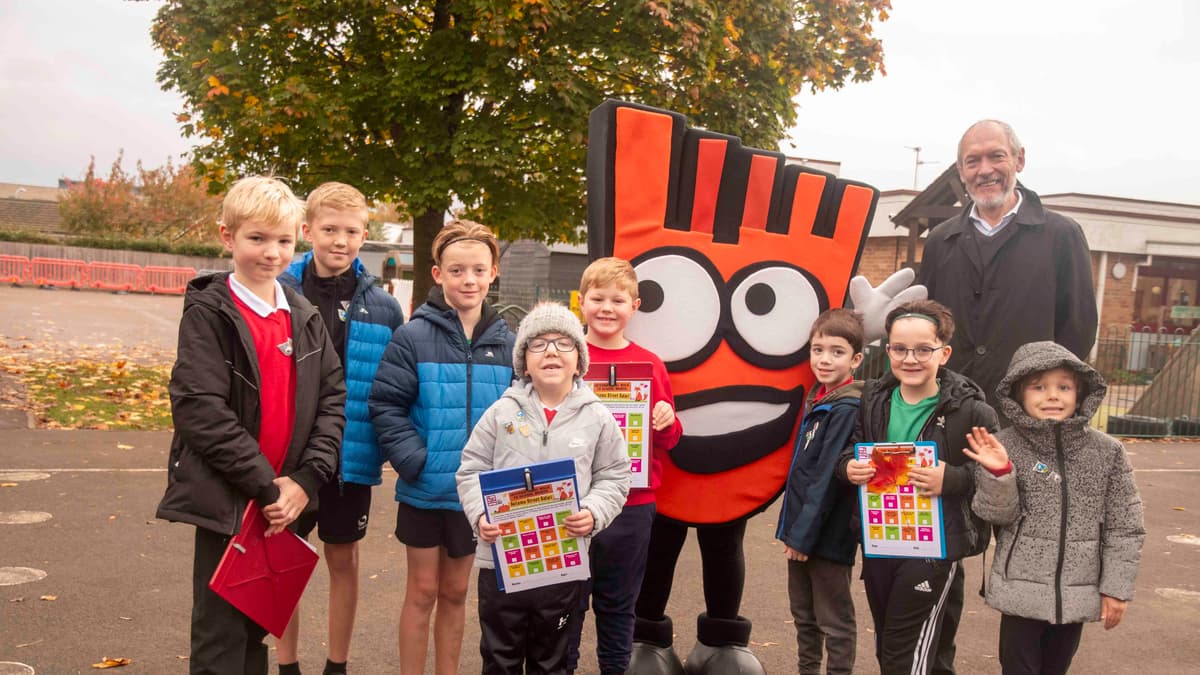 Caldicot pupils joined by Senedd member for 'park and stride' | theforestreview.co.uk