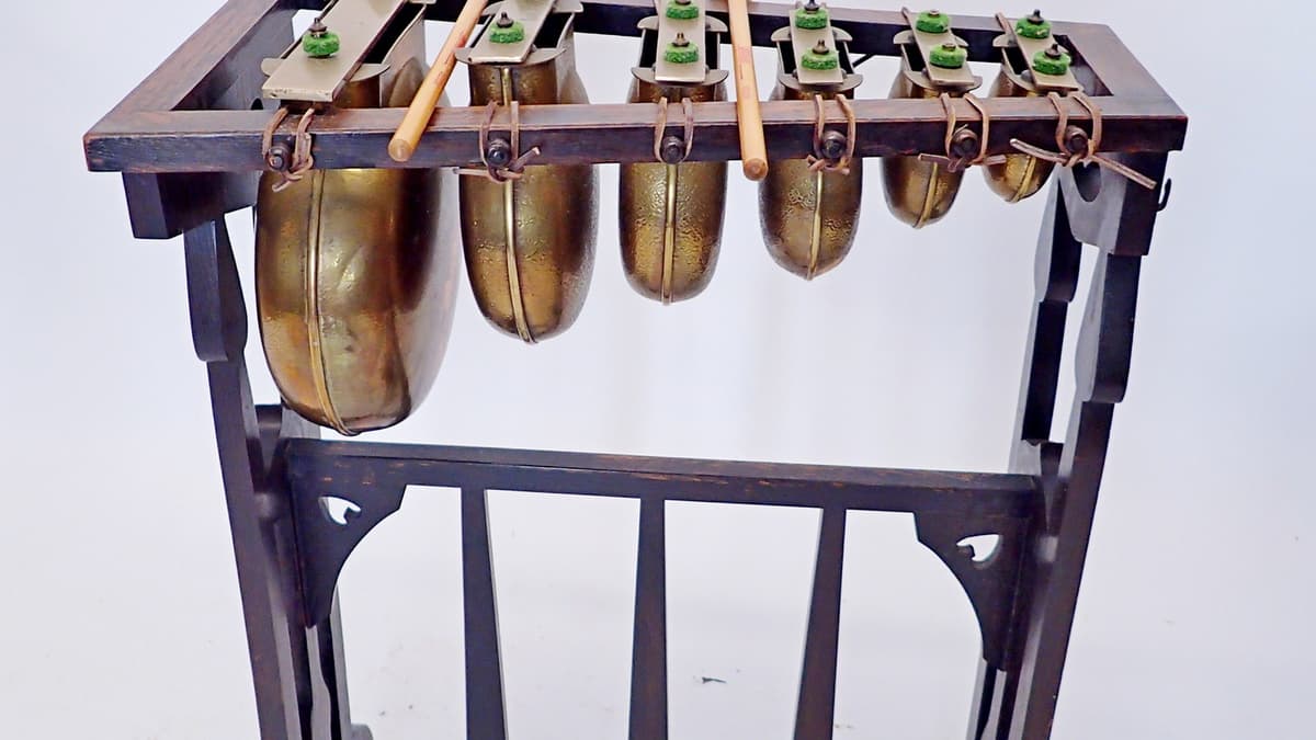 Last sale of the year for Smiths of Newent | theforestreview.co.uk