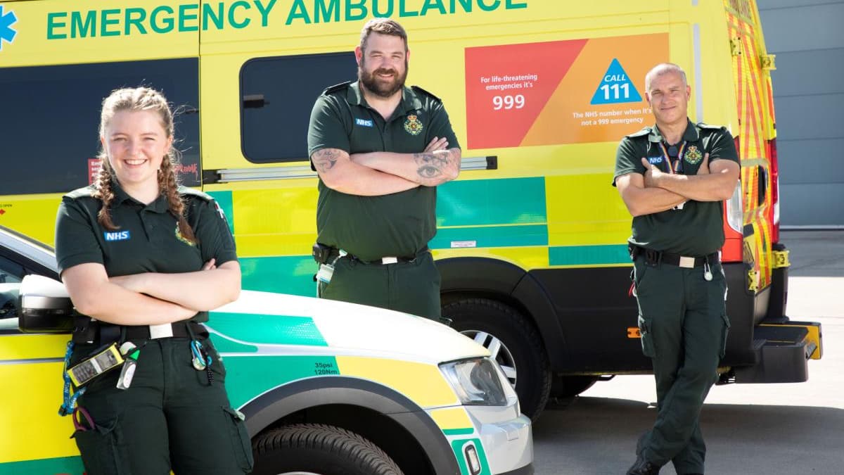 Channel 4 films 999: On The Front Line in South West | theforestreview ...